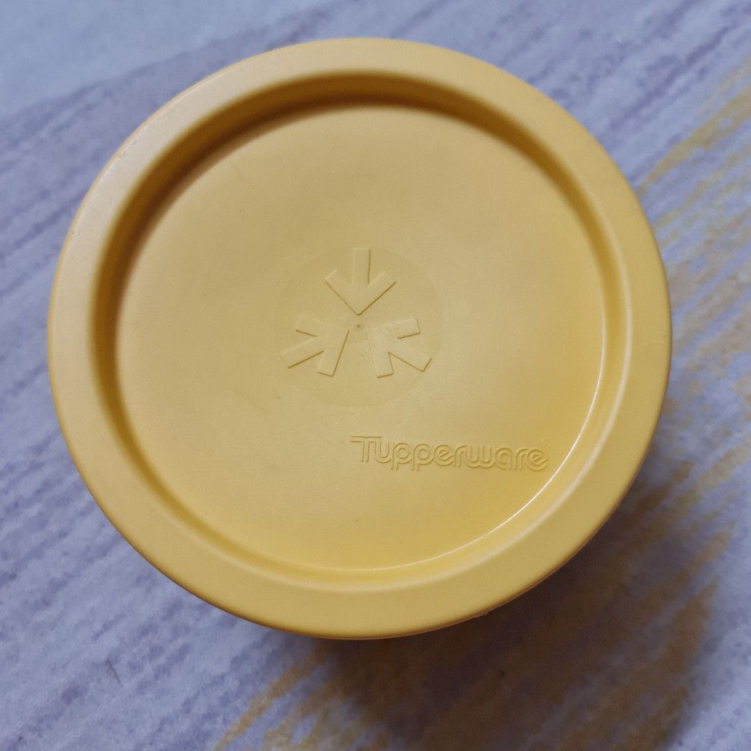 Tupperware round, Furniture & Home Living, Kitchenware & Tableware ...