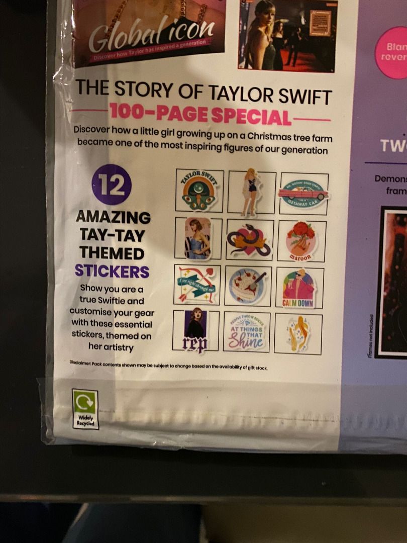 Taylor Swift Ultimate Fan Pack, Hobbies & Toys, Books & Magazines ...