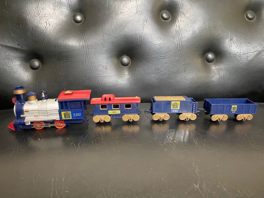 Vintage Royal Blue Train Set, Hobbies & Toys, Memorabilia ...