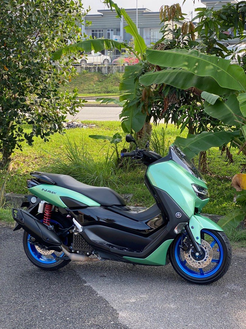 YAMAHA NMAX V2, Motorbikes on Carousell