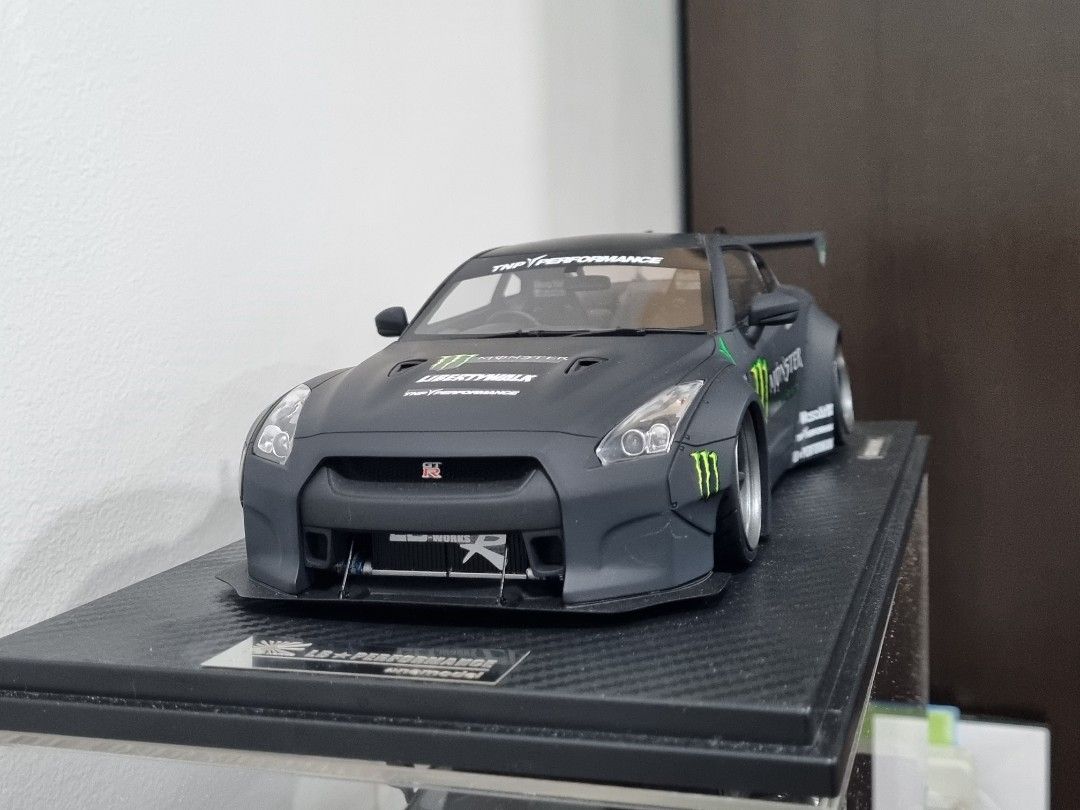1:18 One model Nissan R35 Monster, Hobbies & Toys, Collectibles ...