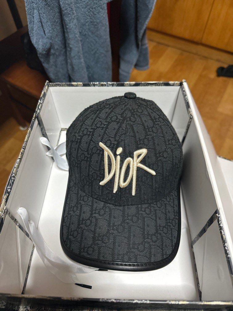 Dior Cap, Luxury, Apparel on Carousell