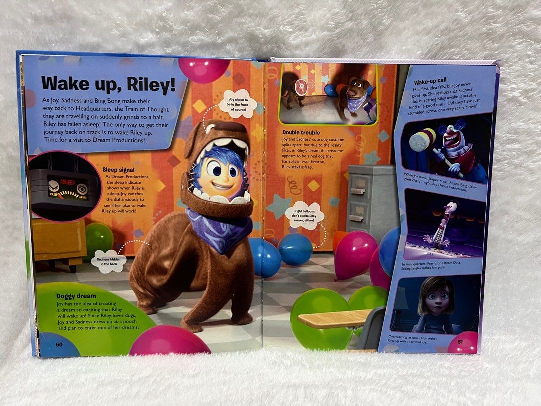 Disney Pixar Inside Out: The Essential Guide, Hobbies & Toys, Books ...