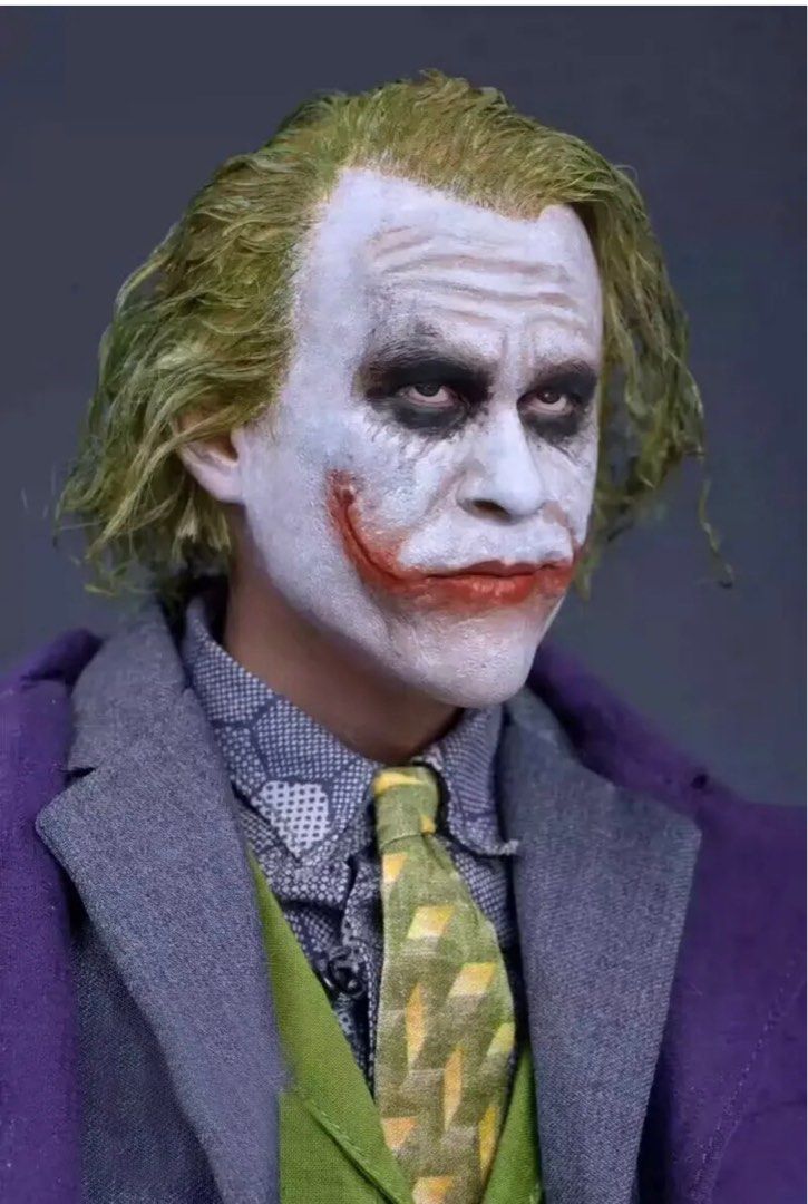 Enterbay Real Masterpiece 1/4 scale Joker Batman, Hobbies & Toys, Toys ...