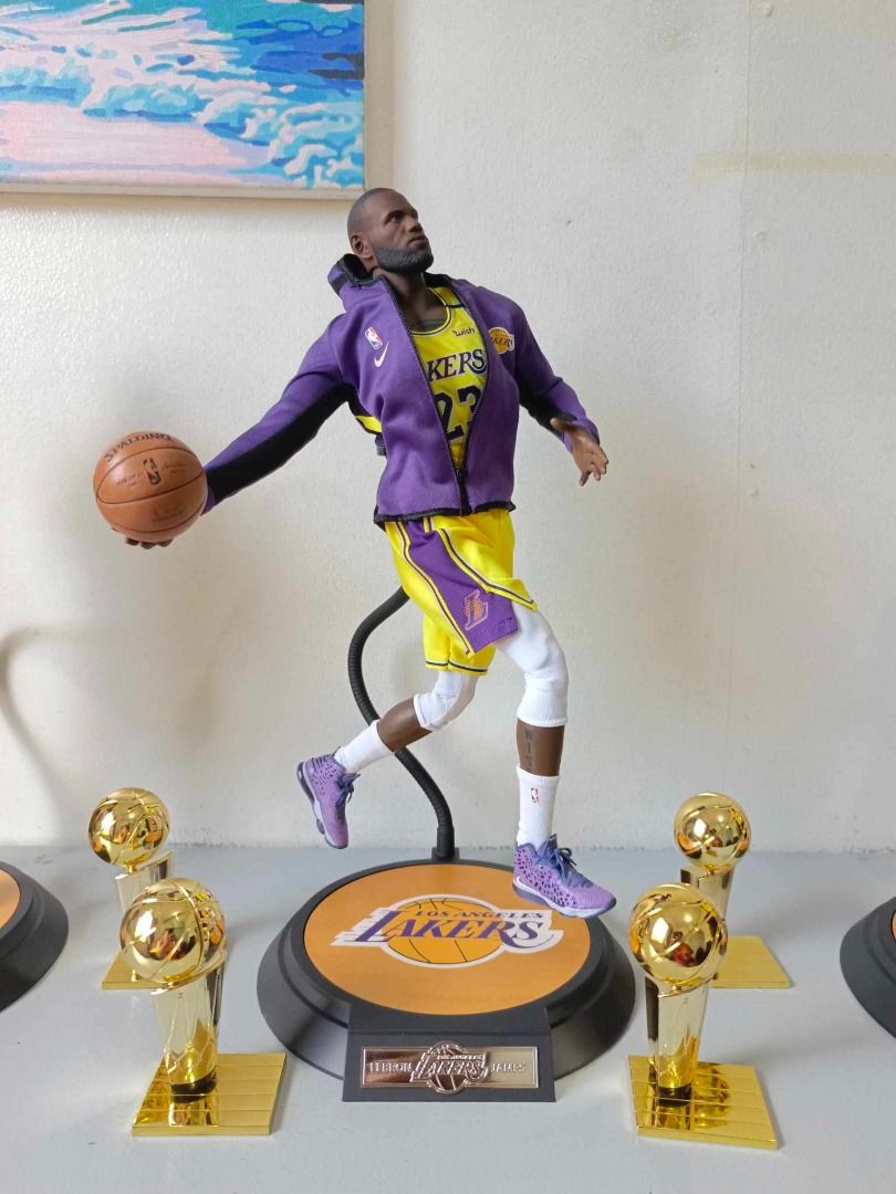 Enterbay Real Masterpiece NBA Collection - LeBron James 1/6 Scale ...