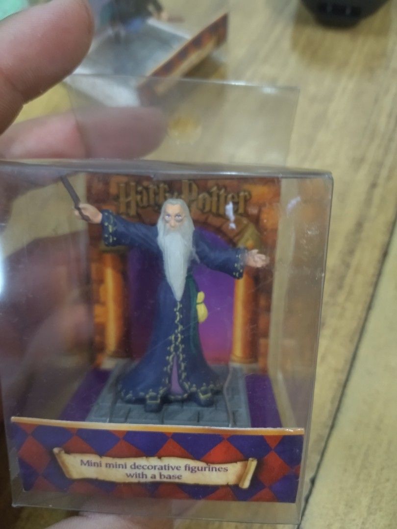 Harry Potter -Prof. Albus Dumbledore mini FIGUm, Hobbies & Toys, Toys ...