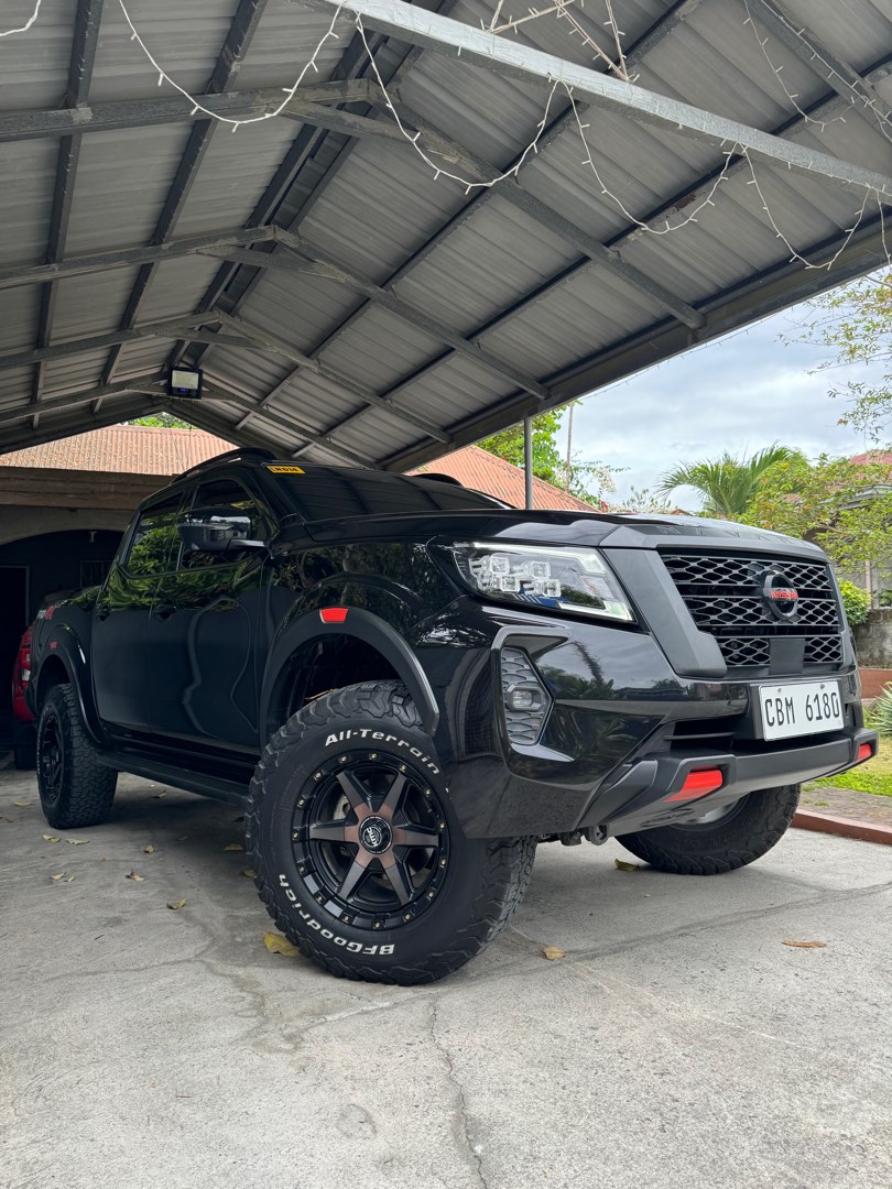 Nissan Navara NP300 Double Cabin 4X4 (A), Cars for Sale, Used Cars on ...