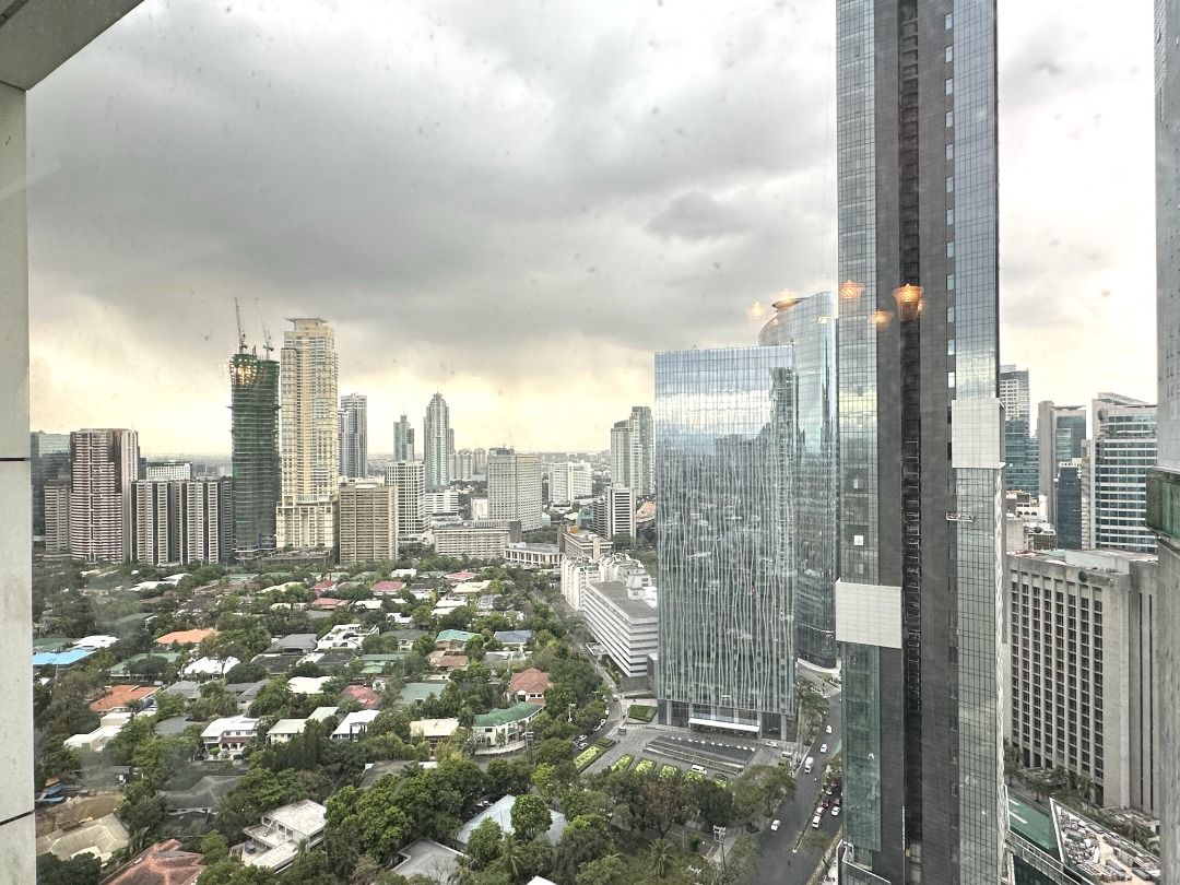 One Roxas Triangle 3 Bedroom Unit for Sale Makati City, Property, For ...