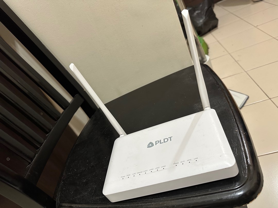 PLDT WiFi Router & Landline phone set., Computers & Tech, Parts ...