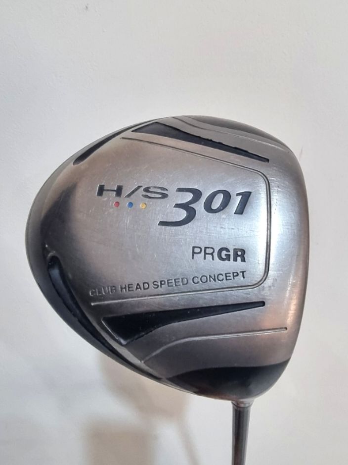 PRGR HS 301 Golf Driver, Sports Equipment, Sports & Games, Golf on Carousell