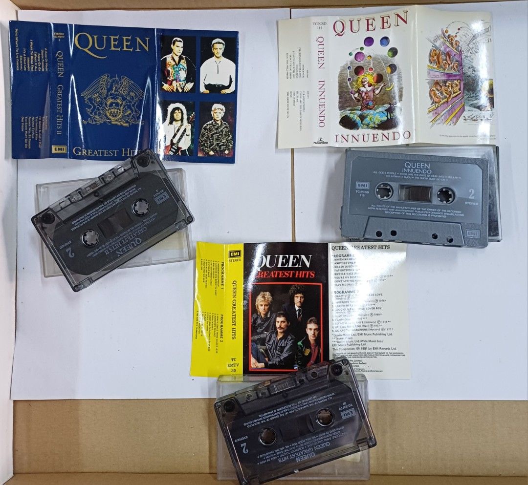 QUEEN GREATEST HIT. - Cassette, Hobbies & Toys, Music & Media, CDs ...