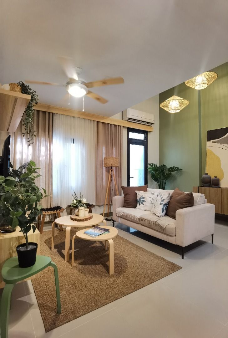 Smart Home Condo in Commonwealth, Quezon City overlooking the stunning ...