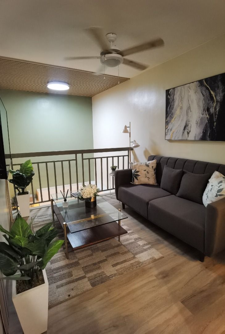 Smart Home Condo in Commonwealth, Quezon City overlooking the stunning ...