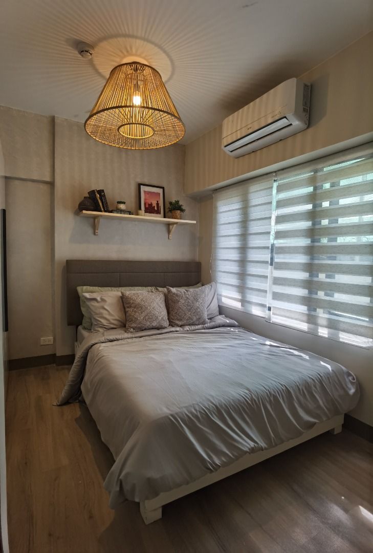 Smart Home Condo in Commonwealth, Quezon City overlooking the stunning ...