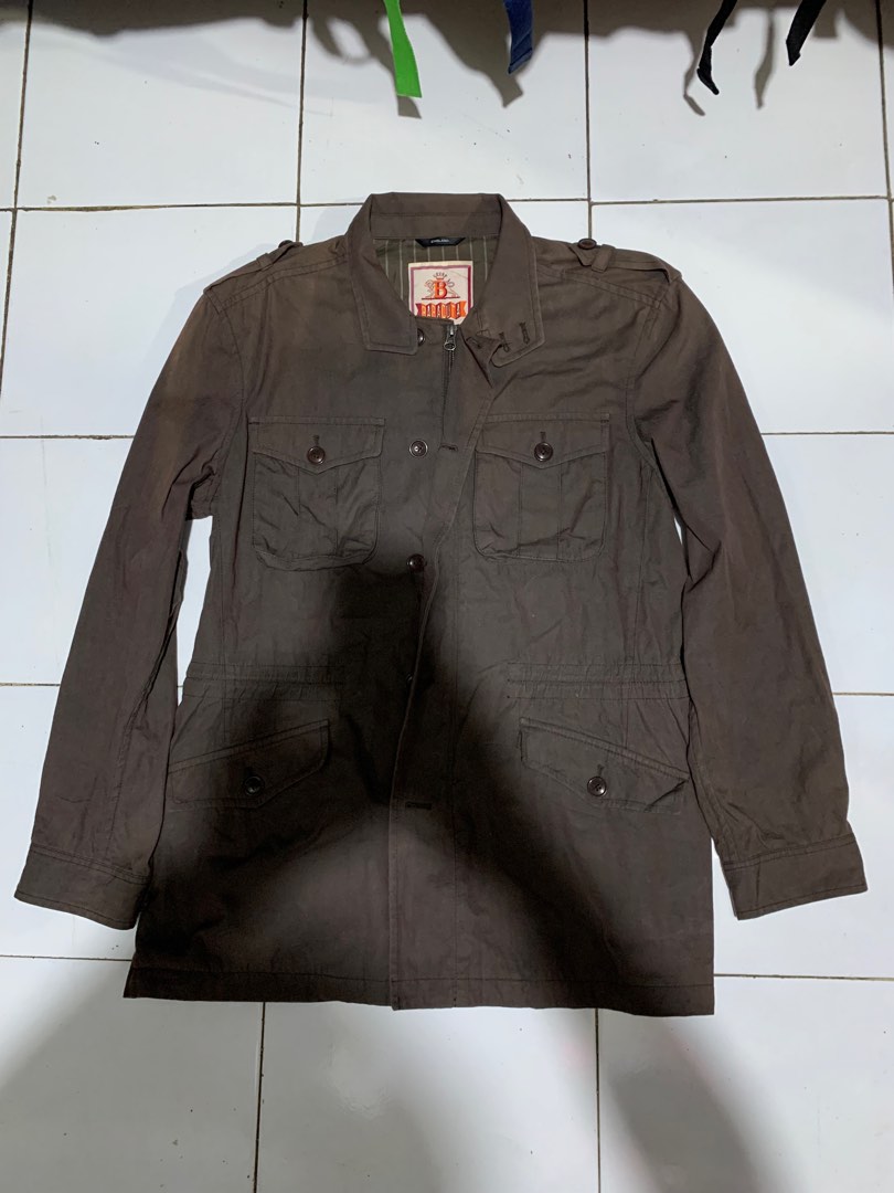 Baracuta m65 field jacket, Fesyen Pria, Pakaian , Atasan di Carousell