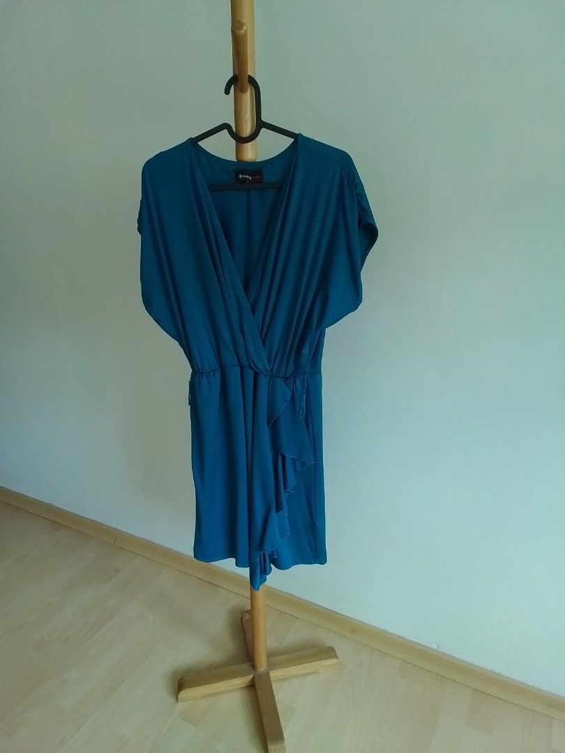 Dressing Paula Dress, Women's Fashion, Dresses & Sets, Dresses on Carousell