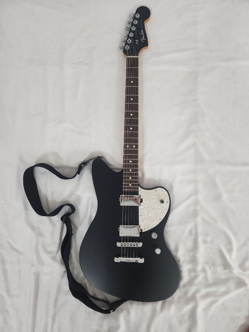 Fender Elemental Jazzmaster MIJ, Hobbies & Toys, Music & Media, Musical ...