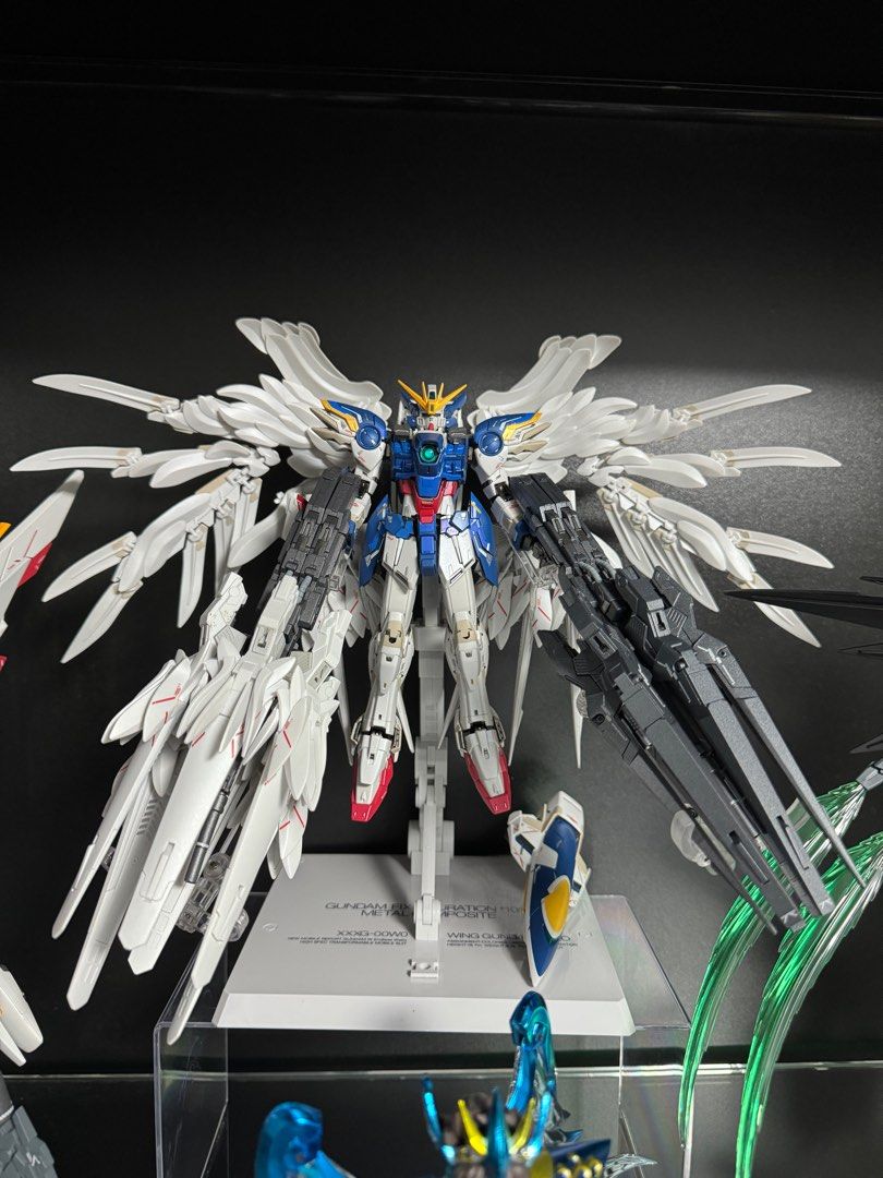 GFFMC Wing Gundam Snow White Prelude - Neue Zwerg & Twin blaster rifle ...