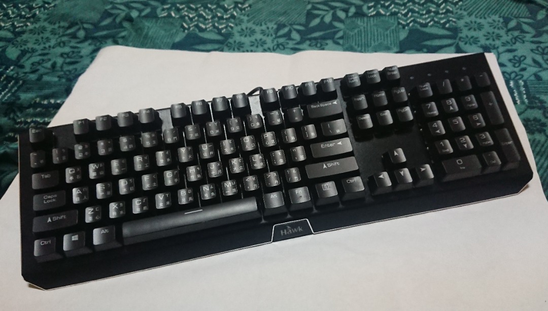 Hawk G9000 闇夜之刃背光機械遊戲鍵盤(青軸), 電腦及科技產品, 電腦周邊產品, 電腦鍵盤及相關產品在旋轉拍賣