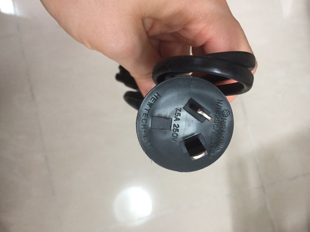 Hewtech 兩孔八字插電源線 充電線, 電腦＆科技, 電腦周邊及配件, 電腦線、轉接線及轉換器 - Carousell