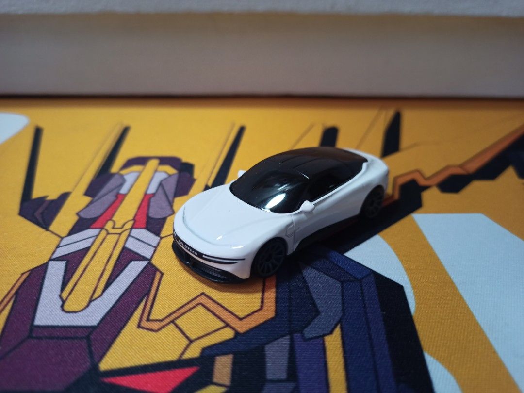 Hot Wheels Delorean Alphas, Hobbies & Toys, Toys & Games on Carousell