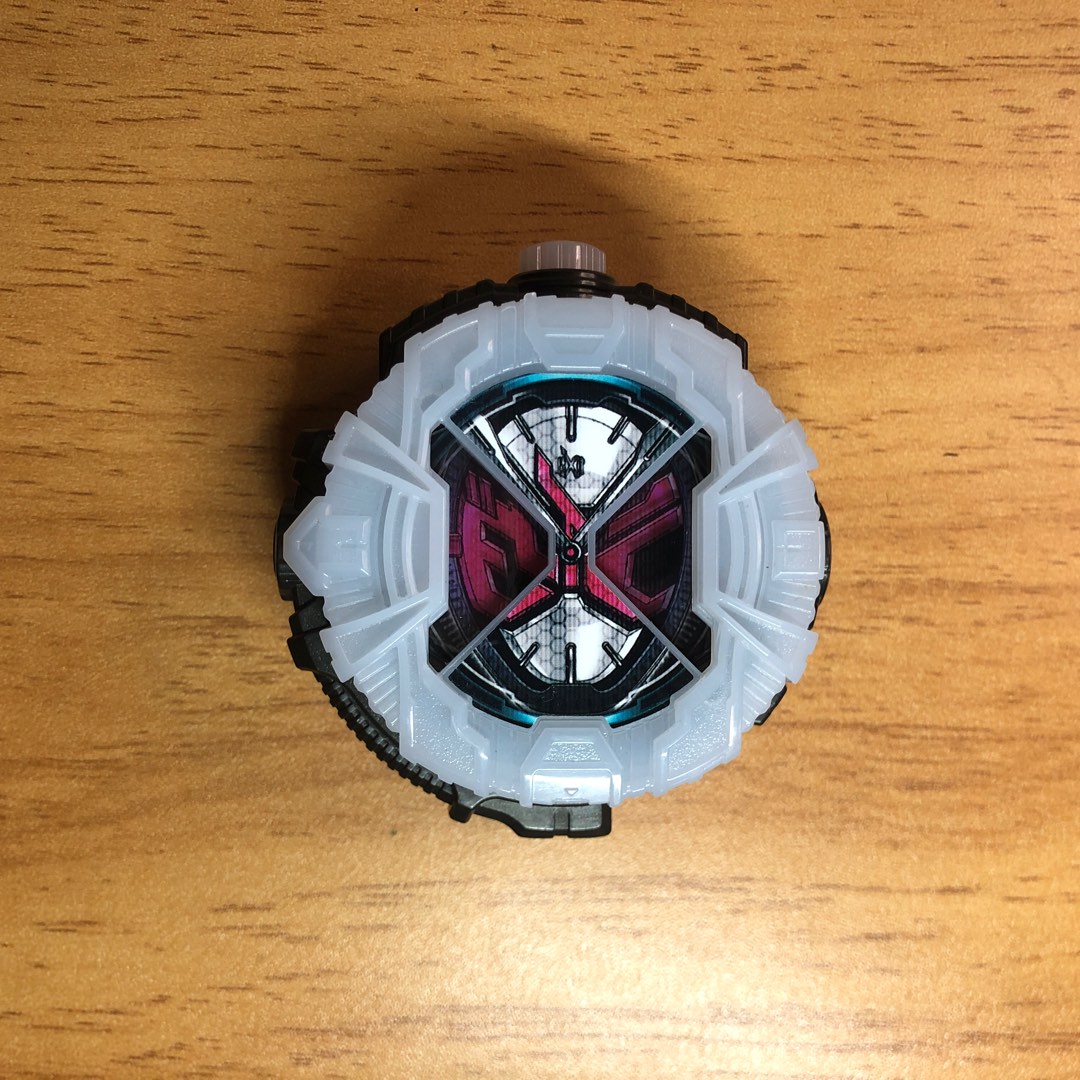 Premium Bandai Kamen Rider Zio DX Mirror Zio Ridewatch, Hobbies & Toys ...