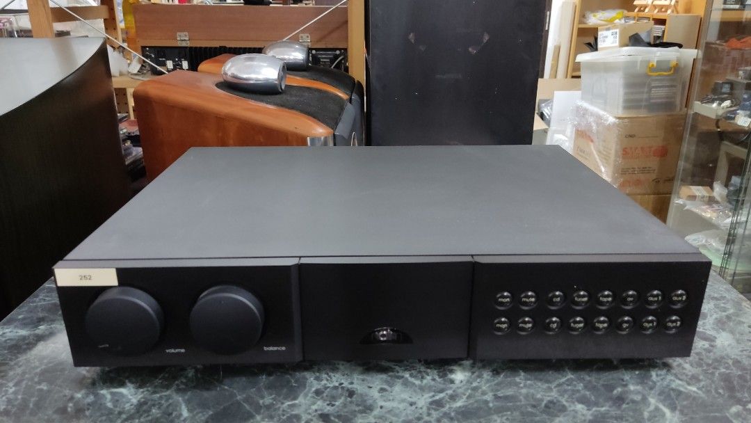 Naim Audio NAC252 Preamplifier with packing box, Audio, Soundbars ...