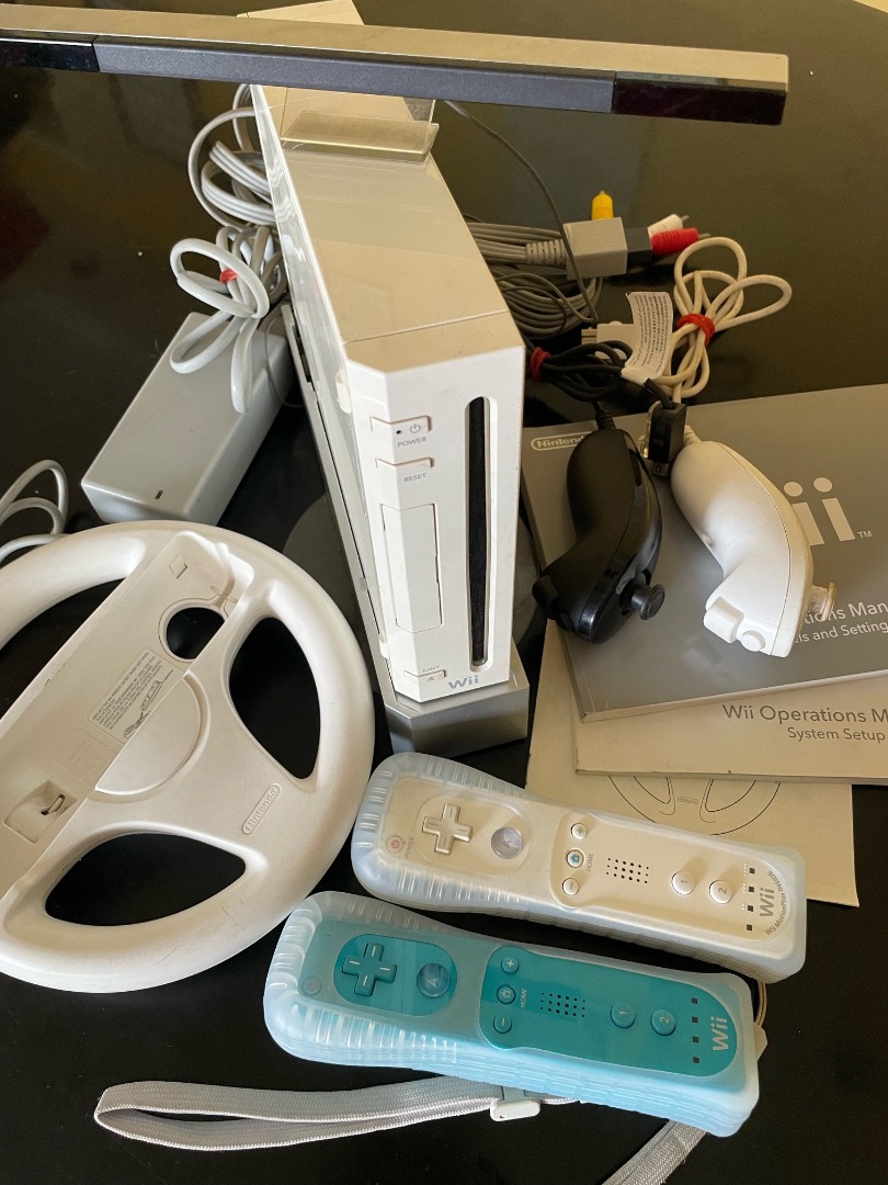 NINTENDO Wii console package for sale!!!, Video Gaming, Video Game ...