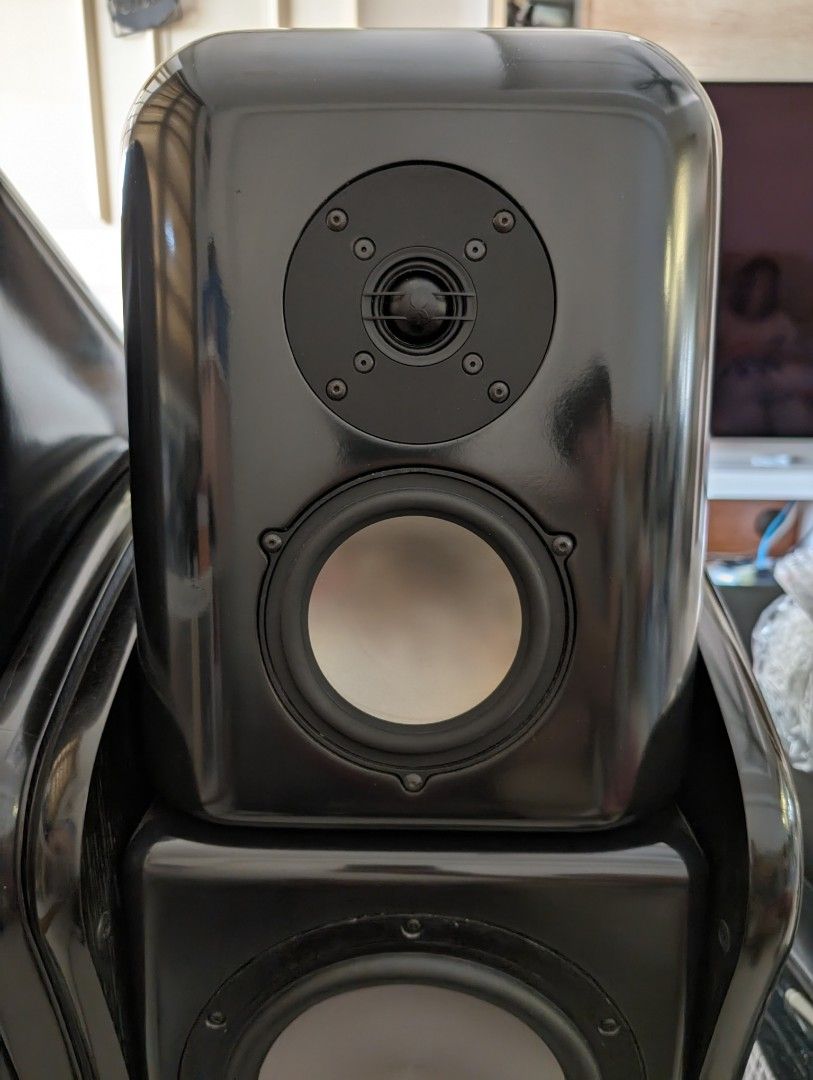 Revel Ultima Studio, Piano Black Pair Speakers, Including Delivery in ...