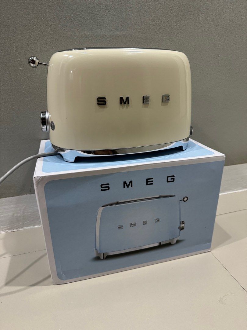Smeg bread toaster, Furniture & Home Living, Kitchenware & Tableware ...