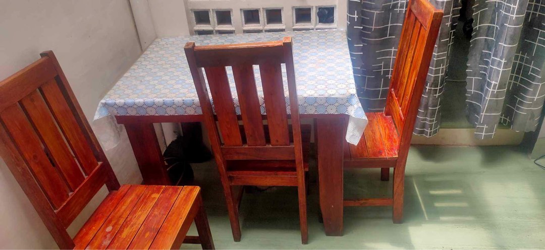 2nd hand dining table, Furniture & Home Living, Furniture, Tables ...