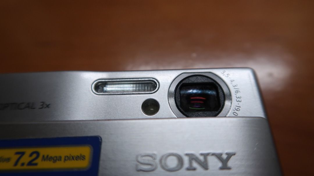 銀色 Sony Cybershot DSC-T10 相機 CCD 數位相機 照相機 復古 早期 小紅書 zeiss蔡司鏡頭, 相機攝影, 相機 ...