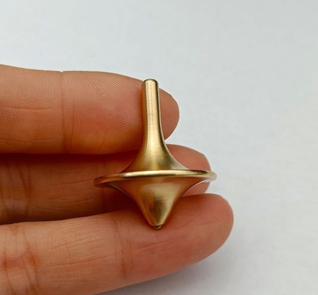 A real version of that endlessly spinning top from ‘Inception’, Hobbies ...
