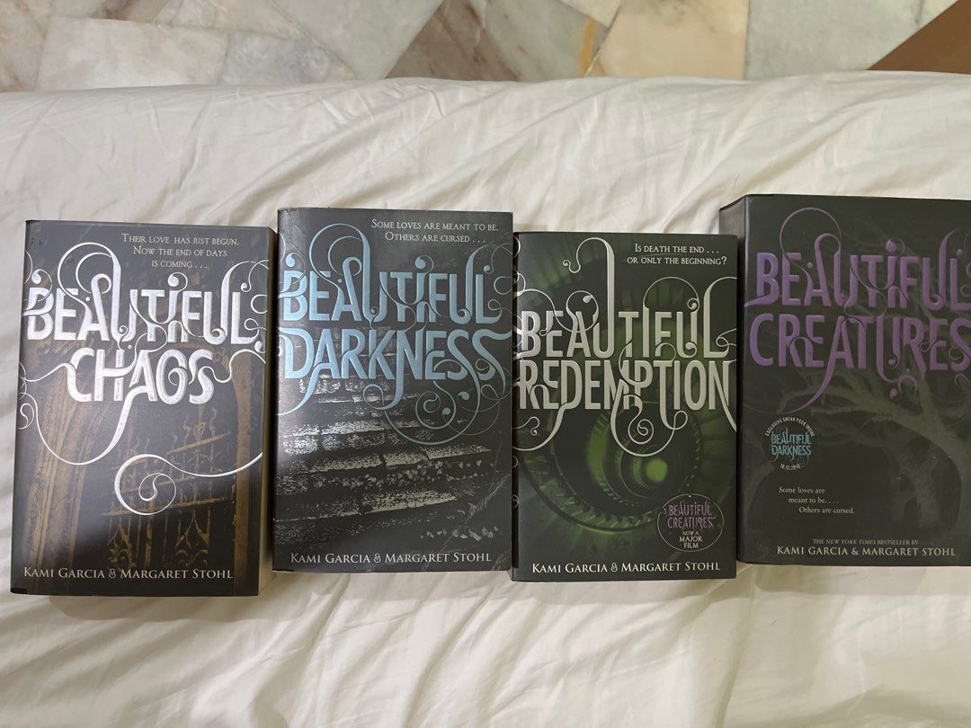 beautiful creature series, Hobbies & Toys, Books & Magazines ...