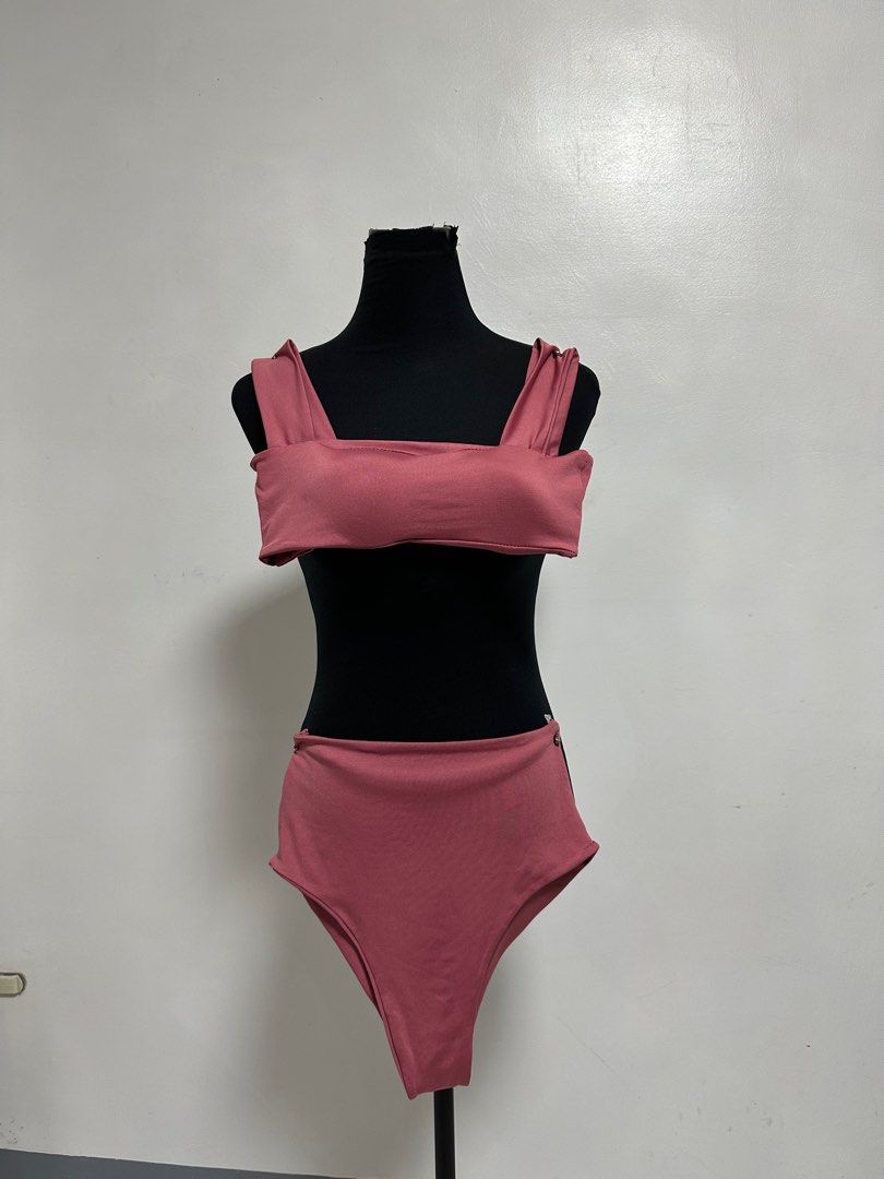 Bikini peach, Women's Fashion, Swimwear, Bikinis & Swimsuits on Carousell
