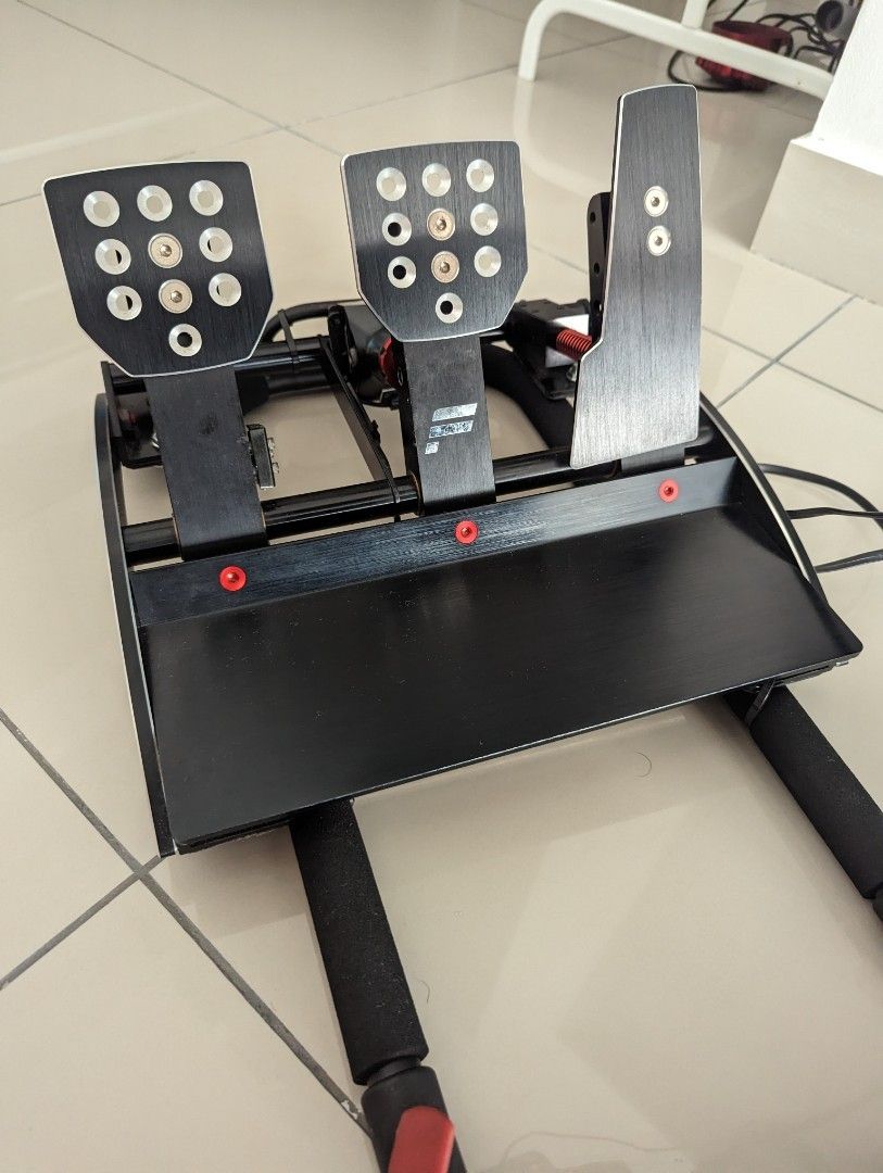 Fanatec Clubsport Sim Racing Set, Video Gaming, Gaming Accessories ...
