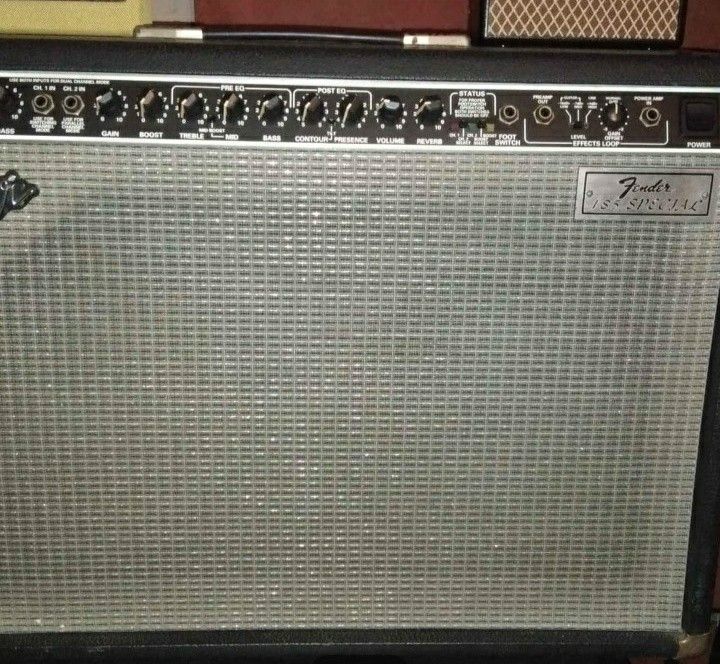 Fender Pro 185 guitar amp solid state dual speakers in mint condition ...