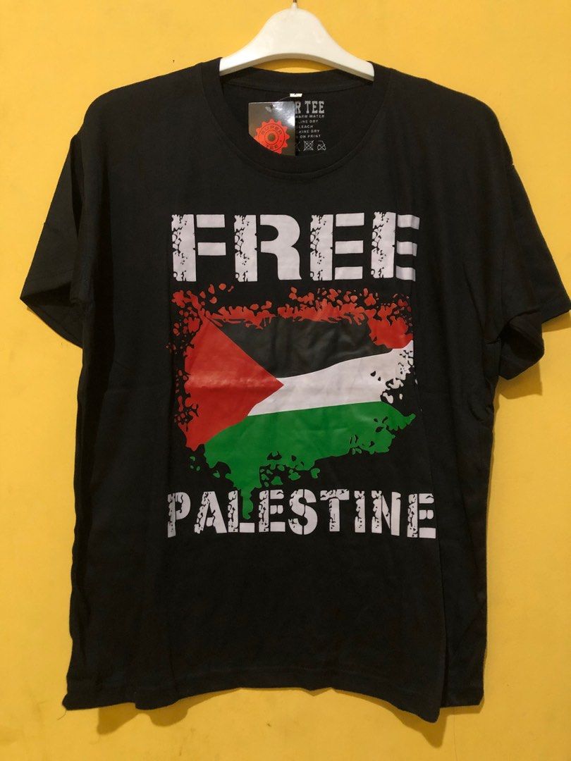 Kaos Free Palestine, Fesyen Pria, Pakaian , Atasan di Carousell