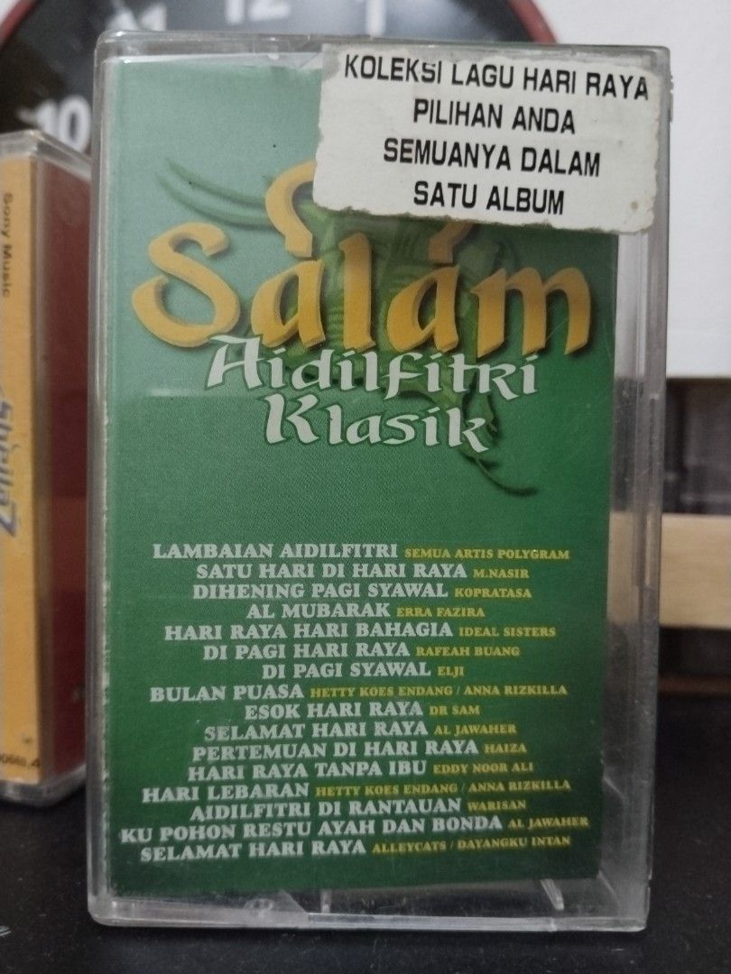 Kaset Raya, Hobbies & Toys, Music & Media, CDs & DVDs on Carousell