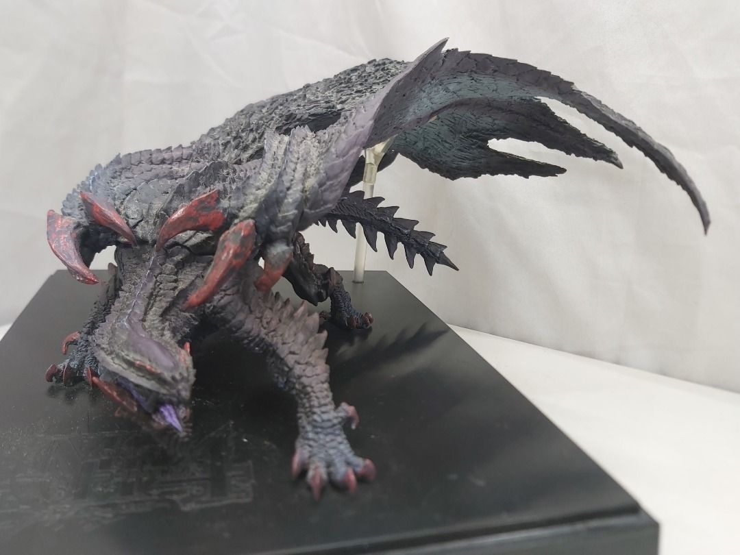 monster hunter gore magala dragon ichiban kuji, Hobbies & Toys, Toys ...