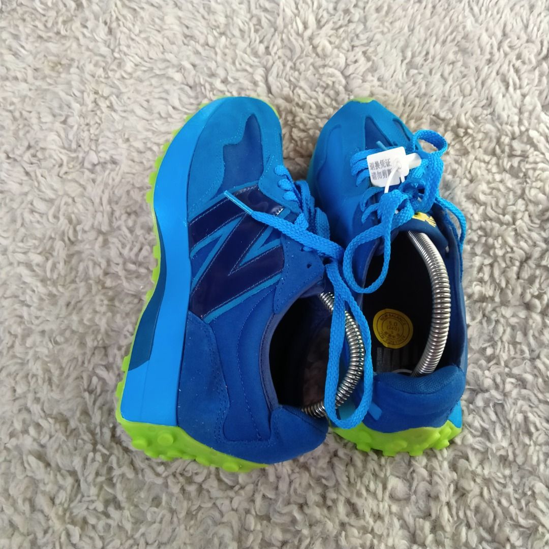 Original NB 327 Biru (38,5/24), Fesyen Wanita, Sepatu di Carousell