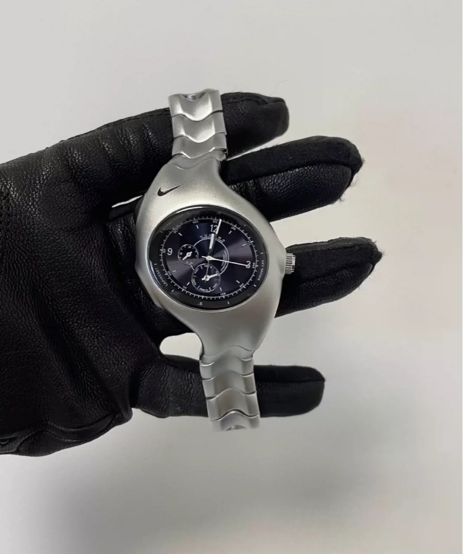 Nike Watch Vintage Niche Medieval Millennium Pre Order, Men's Fashion ...