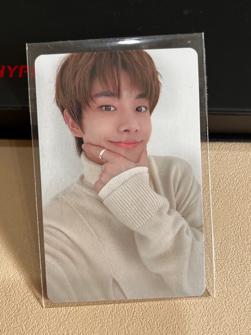 Photocard Jake Enhypen - Seasons Greetings 2021, K-Wave di Carousell