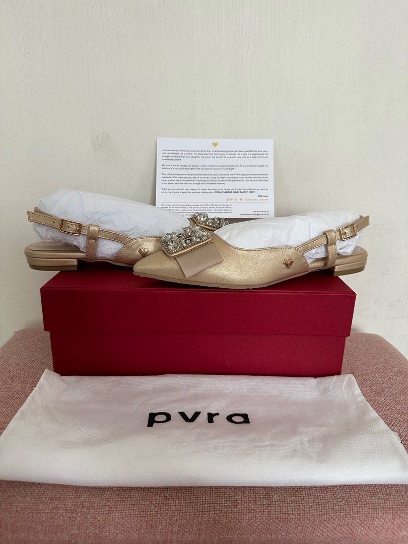 PVRA x Sandra Dewi Myca Gold, Fesyen Wanita, Sepatu di Carousell