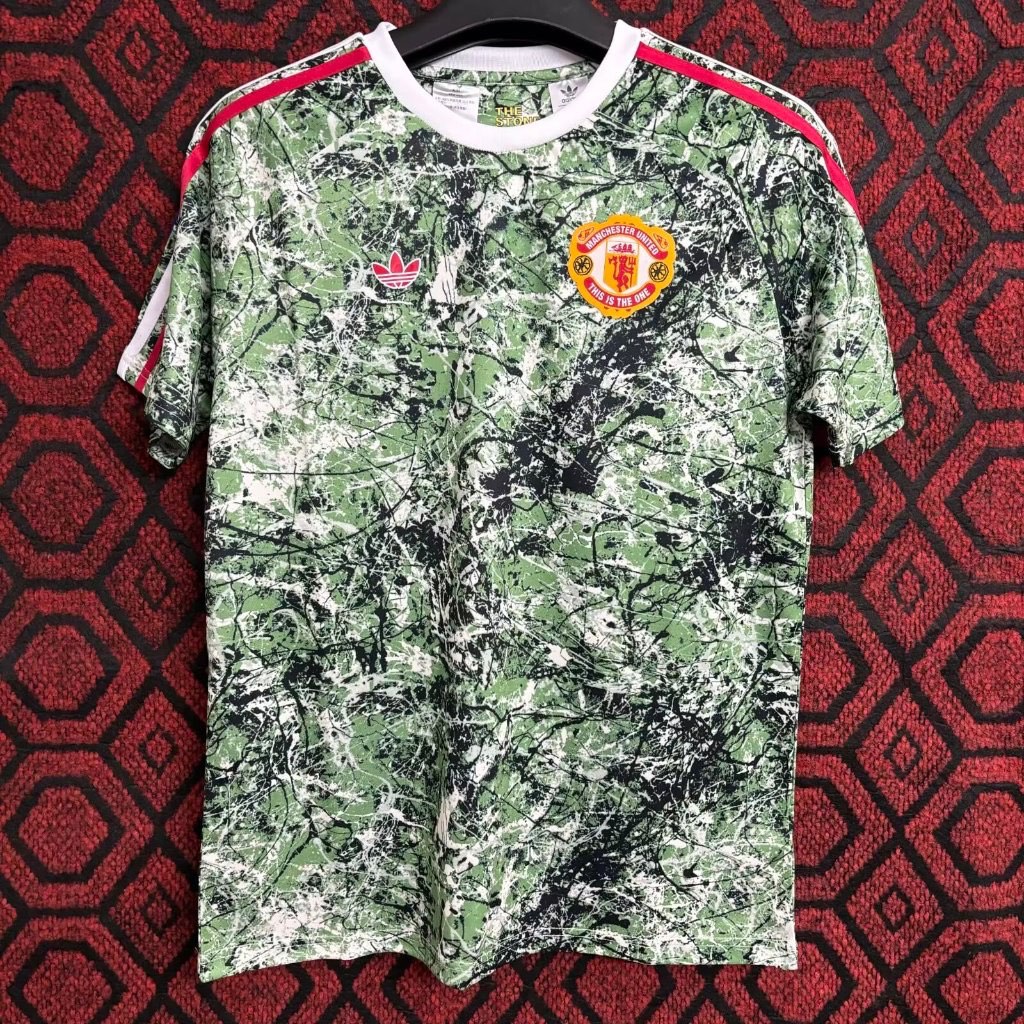 Stone Roses X Man United, Men's Fashion, Activewear on Carousell