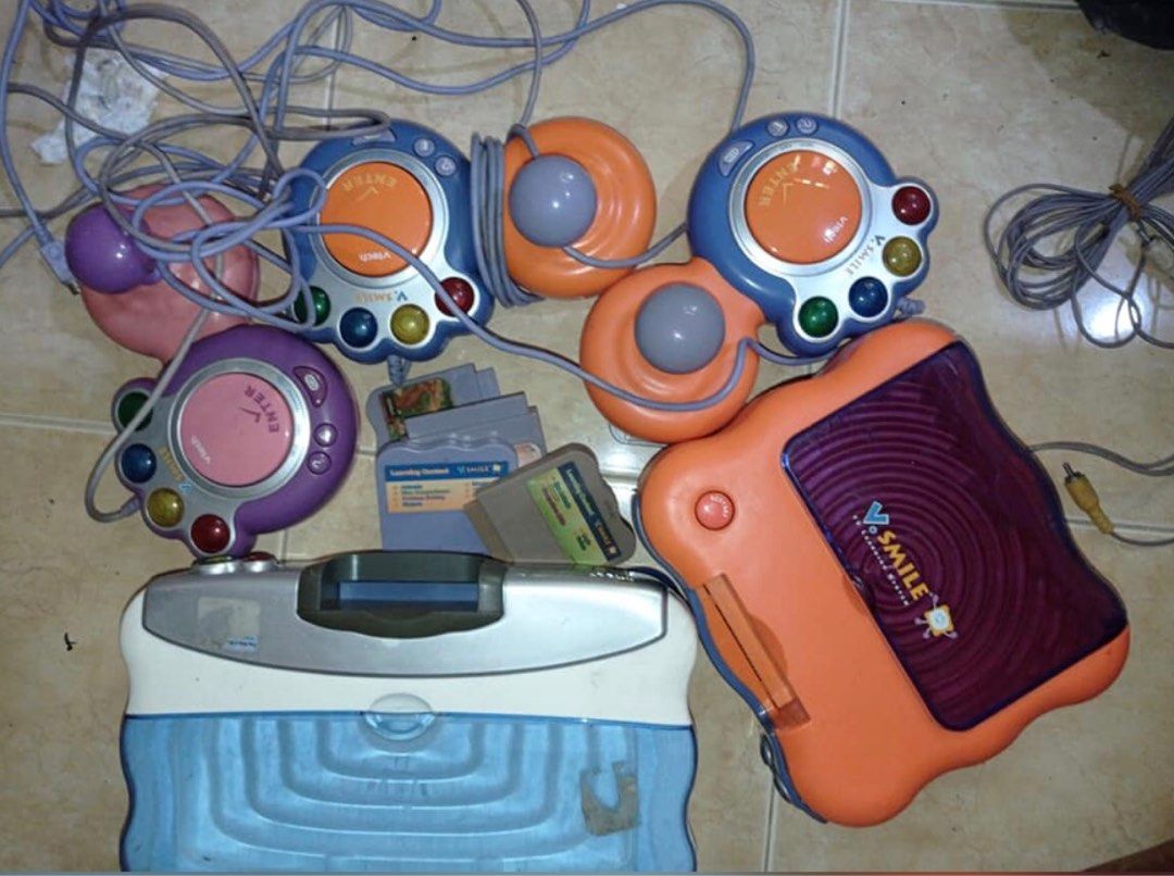 Vtech vsmile learning system, Hobbies & Toys, Toys & Games on Carousell