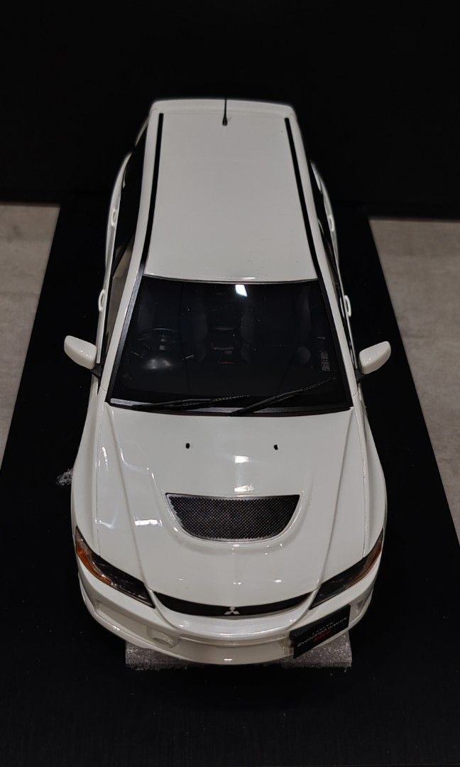 1/18 Engup Models Mitsubishi Lancer Evolution 9 MR Wagon CT9A (White ...