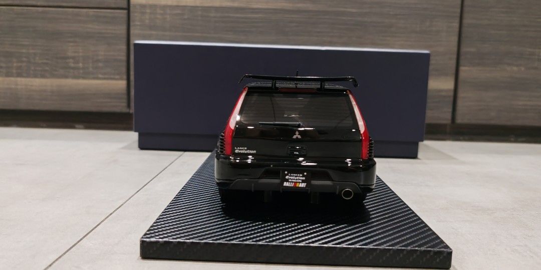 1/18 Realwin Mitsubishi Lancer Evolution 9 Ralliart Wagon CT9A (Black ...