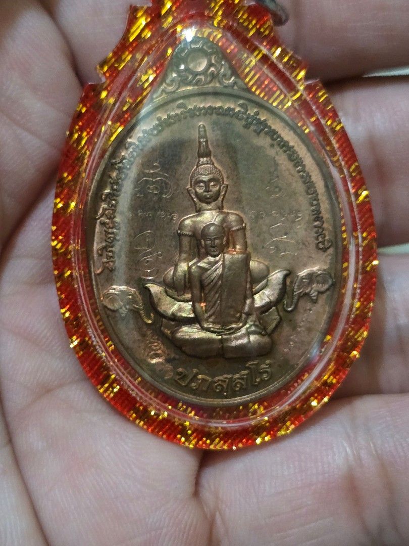 Ajan Tom Wat Tha Sabeng Rian Zhaosyaw with hand yant from Phra Ajan Tom ...
