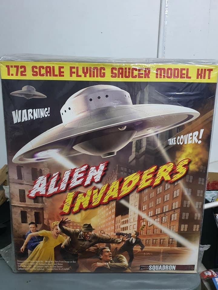 ALIEN INVADER UFO 1/72nd Scale, Hobbies & Toys, Toys & Games on Carousell